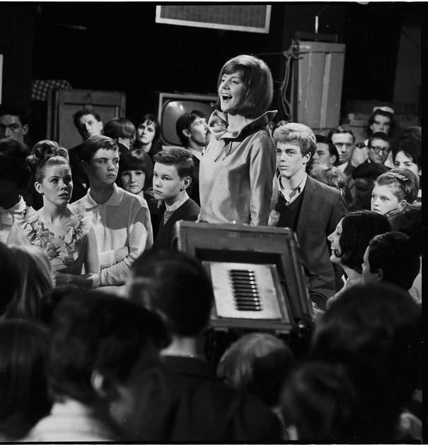 Ready Steady Go!: The Swinging Sixties music show | London Museum