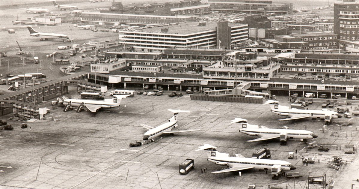 A history of London’s Heathrow Airport | London Museum