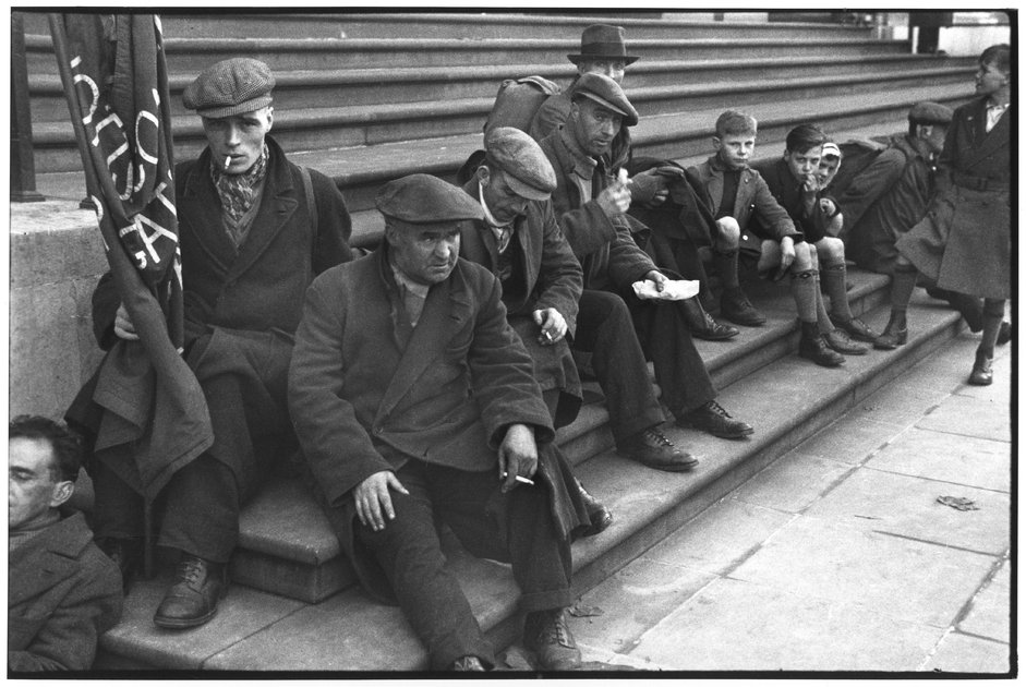 Finding beauty in 1930s working-class London | London Museum
